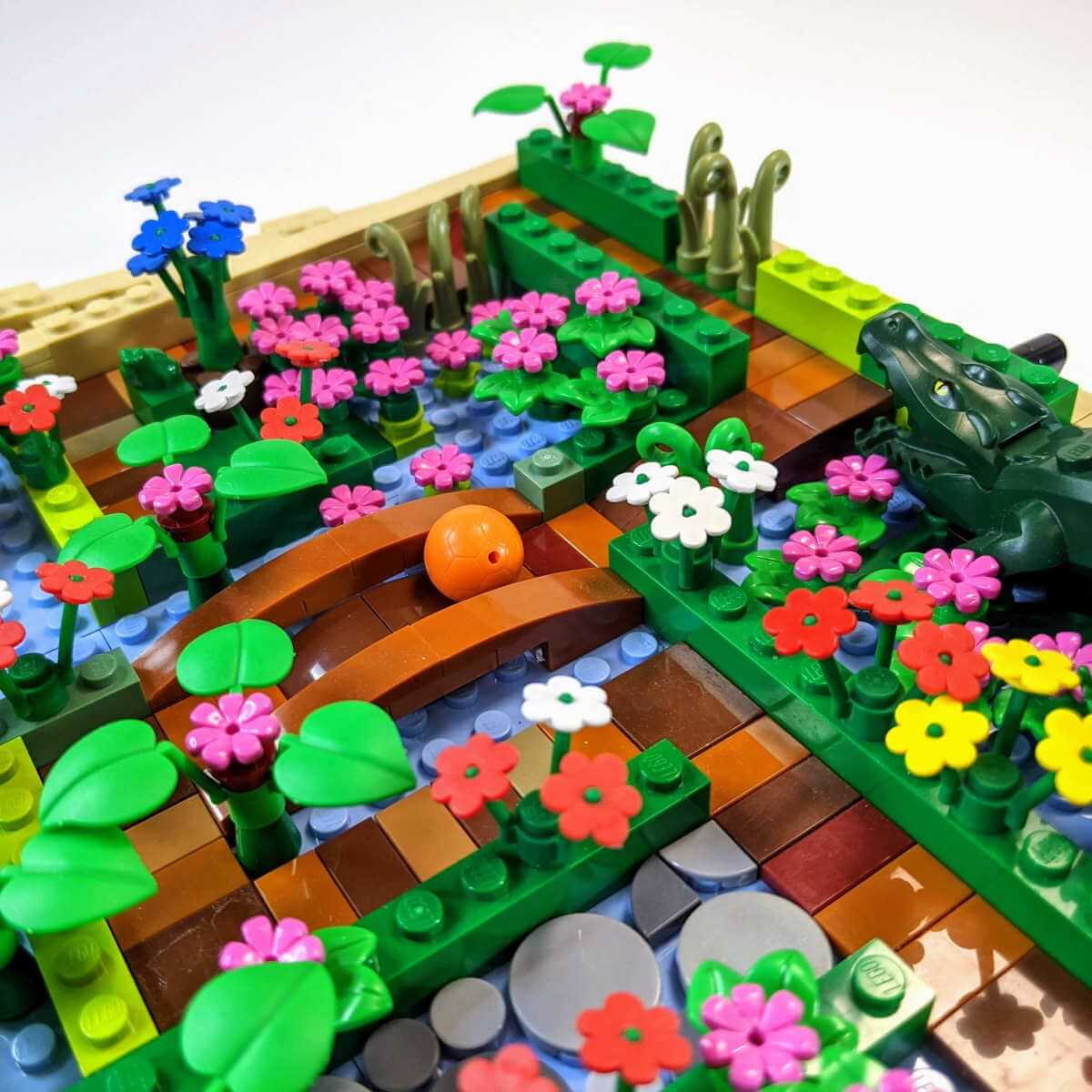 How to Make a LEGO Marble Maze Labyrinth [Tutorial] – My STEM Toys