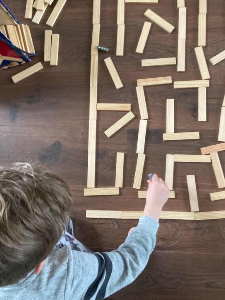 Fun HEXBUG Nano Activities For Kids [Mazes] – My STEM Toys